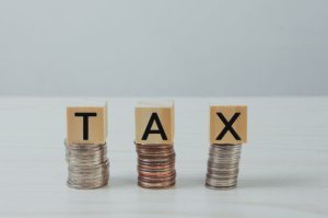 Electric Car Tax Benefits 2025/26: What Employees Save – AbellCompany